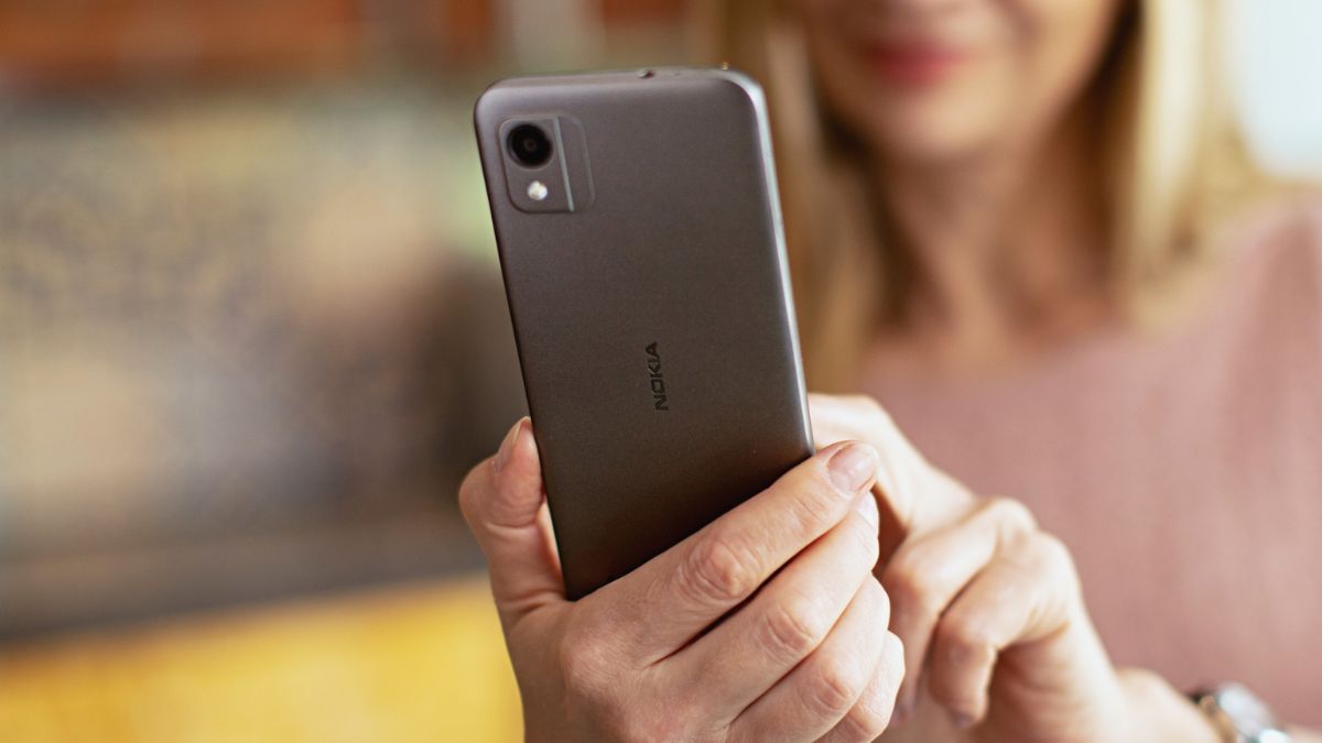 Nokia C300 और Nokia C110 बजट स्मार्टफोन लॉन्च, 13MP कैमरे के साथ मिलेगी ... Nokia C300 और Nokia C110 बजट स्मार्टफोन लॉन्च, 13MP कैमरे के साथ मिलेगी ...